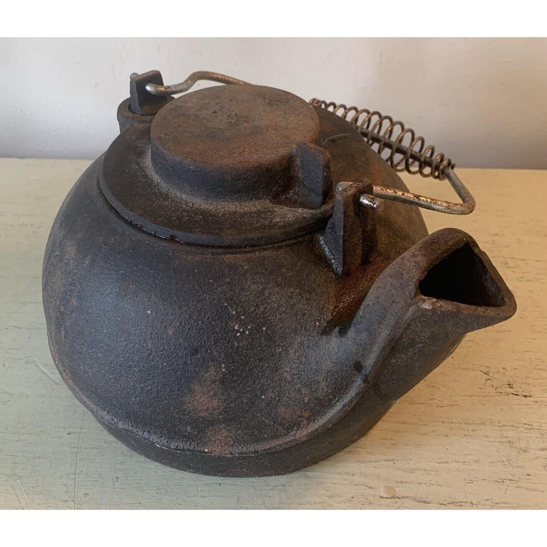 Unmarked Vintage Antique Heavy Cast Iron Kettle Spring Handle Slide Lid ...