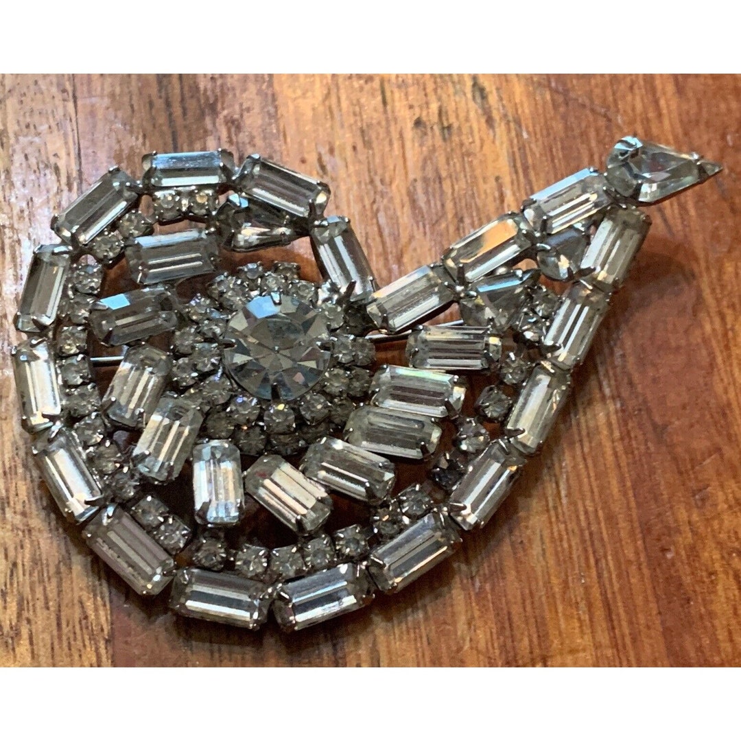 Vintage Weiss Clear Rhinestone Brooch - Etsy