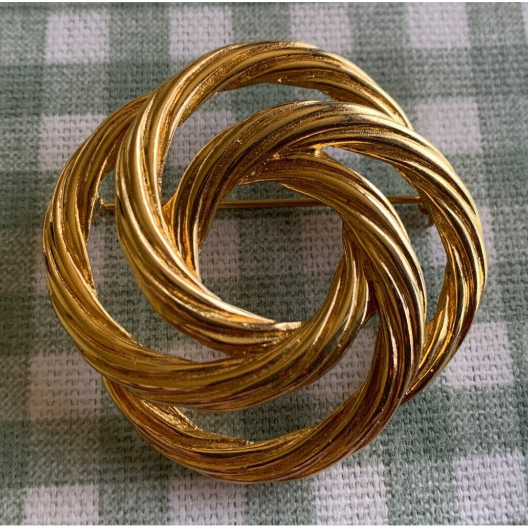 Vintage Monet Gold Tone Swirl Infinity Wreath Circle Pin Brooch J3 - Etsy