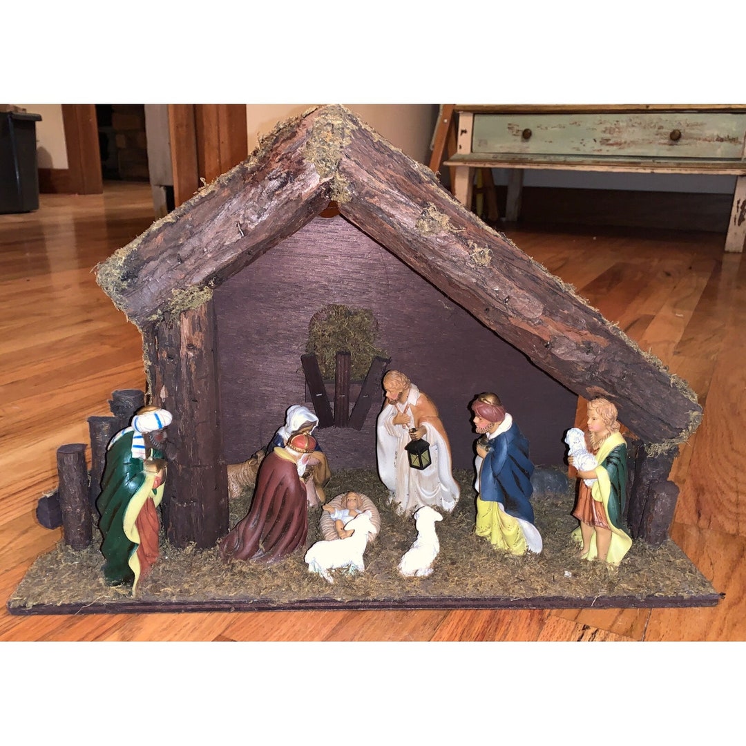 Vtg Wooden Stable & Nativity Set Figures Are Attached 18x12 Bethlehem ...