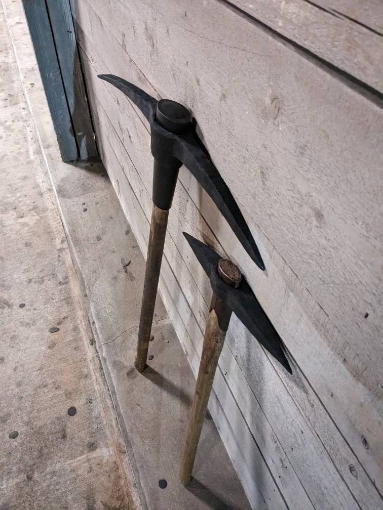 Rust Metal Wall Pickaxe Clipart