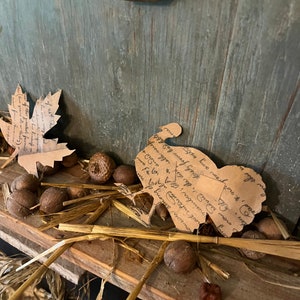 Primitive Autumn Fall Leaves, Primitive Turkeys early Look, Grubby Fall ...