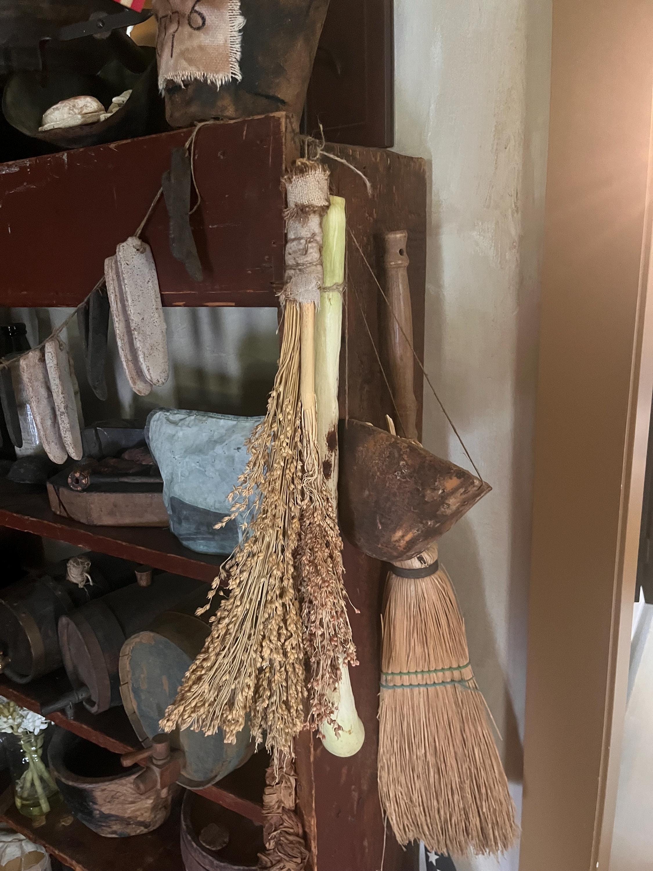 Primitive~early Look~ Broom Corn~broom ~primitive Broom - Etsy