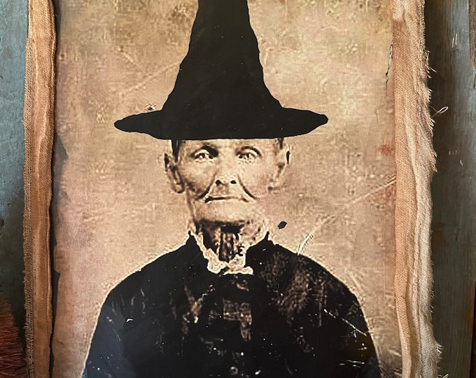 Primitive Witch Picture~ Old Witch~primitive Halloween Witch~early Look ...