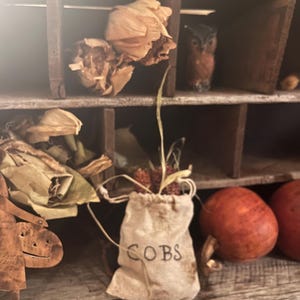 Primitive Dried Corn Husks Dirty Bags ~primitive Fall~ Primitive Corn ...