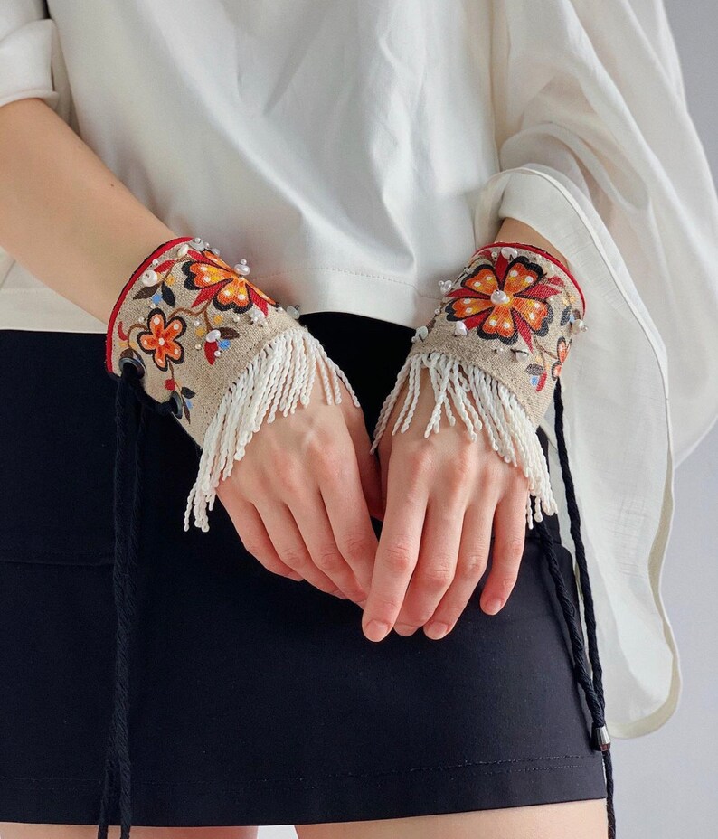 A Pair of Embroidered Cuff Bracelets Detachable Linen Cuffs - Etsy