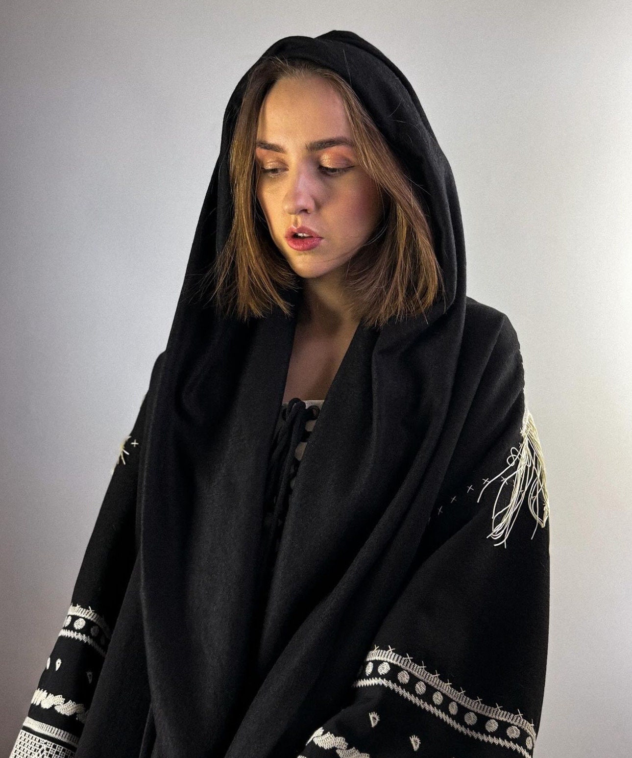 Wool Skarf Hood With Embroidery Details and Fringe - Etsy