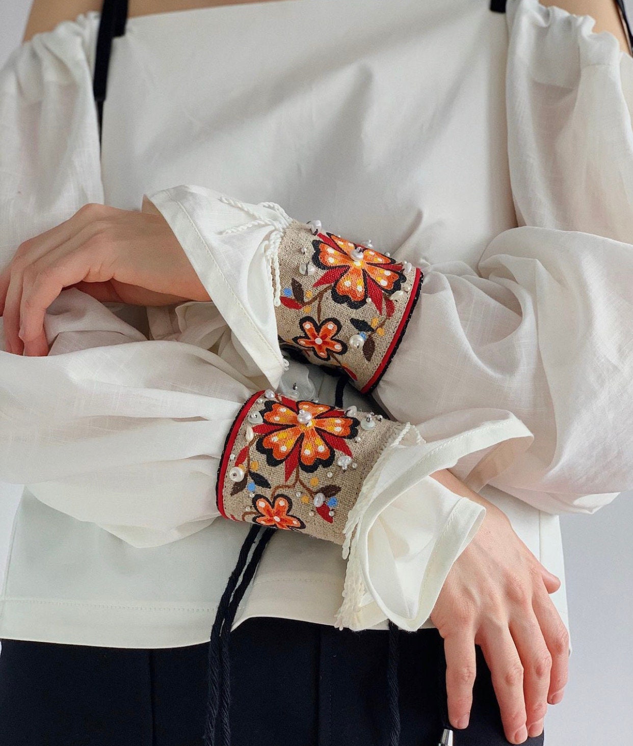 A Pair of Embroidered Cuff Bracelets Detachable Linen Cuffs - Etsy