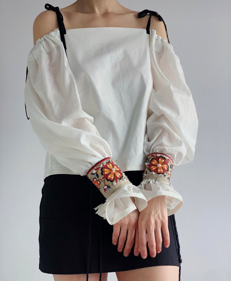 A Pair of Embroidered Cuff Bracelets Detachable Linen Cuffs - Etsy