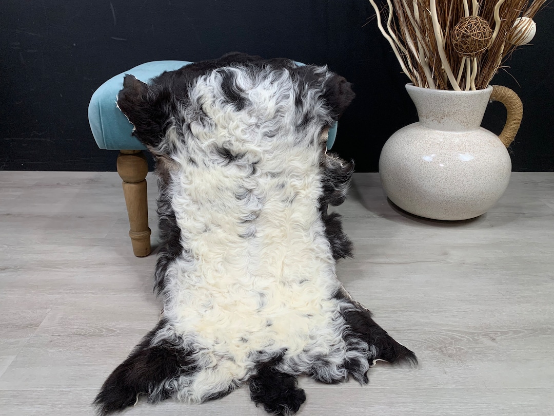 Lambskin Pelt Genuine 100% Real Natural Colors Seat Cover Rug Pet Bed ...