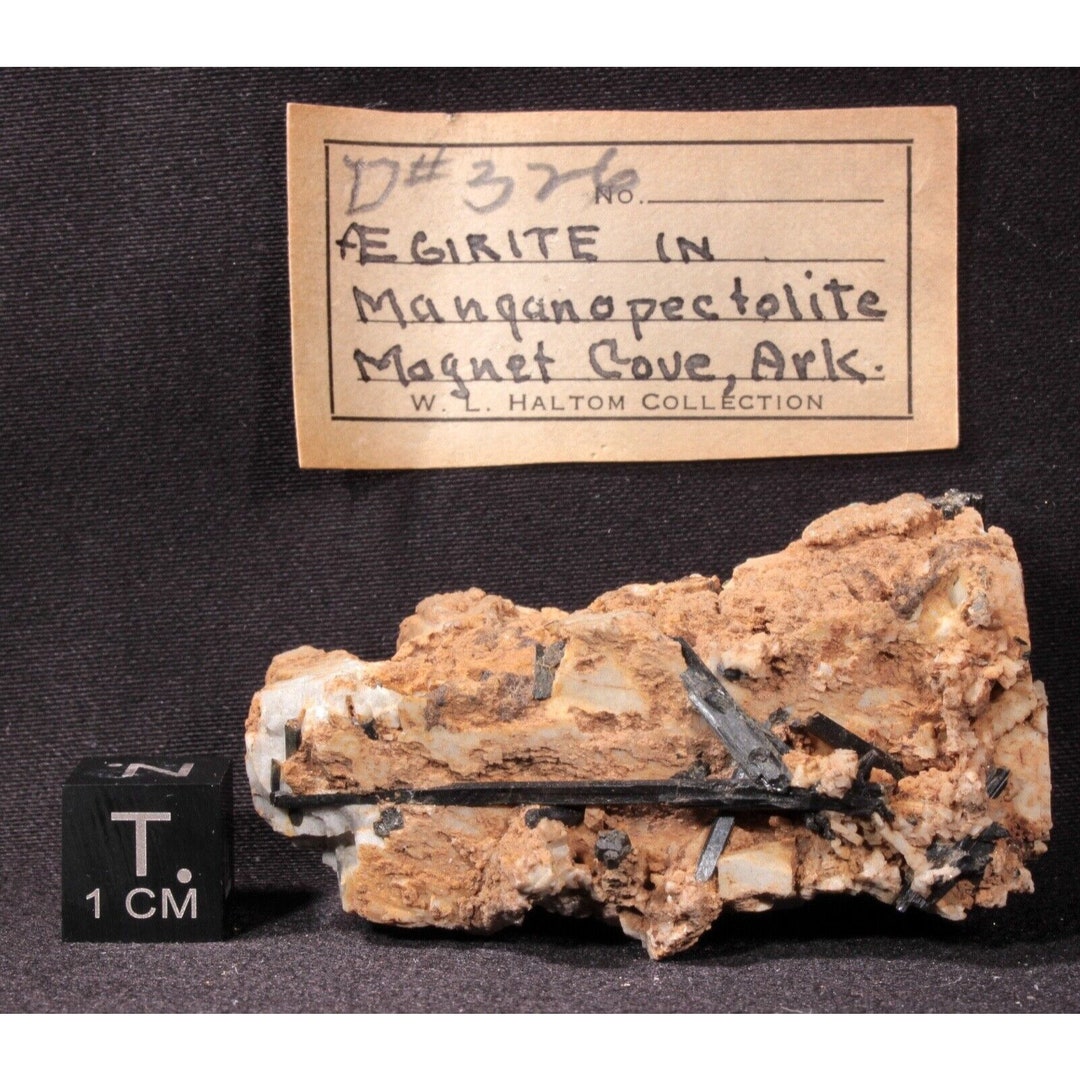 Rare Aegirine Crystals in Matrix From Magnet Cove, Arkansas With Old ...