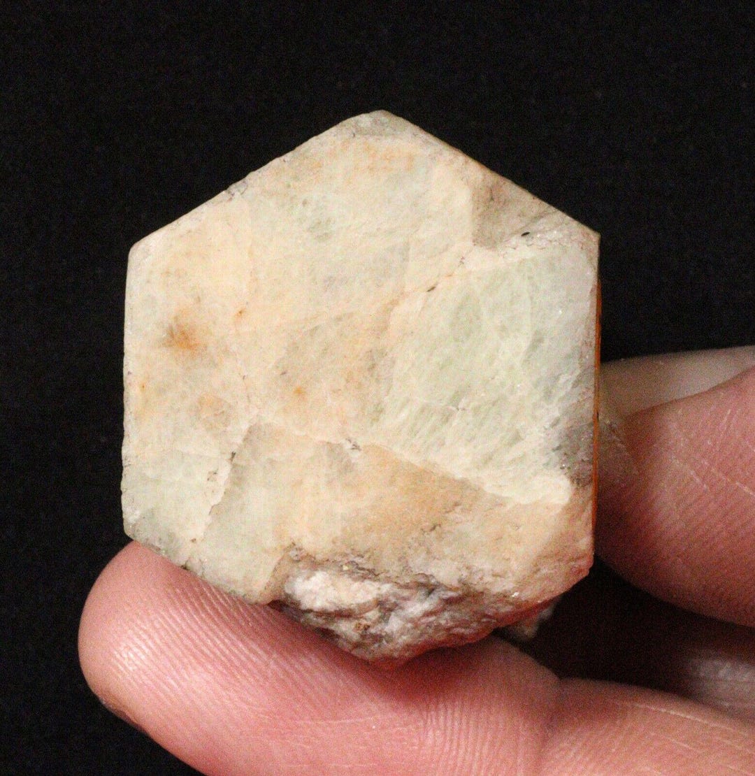 52 Gram Beryl Hexagonal Crystal From Grafton County, New Hampshire - Etsy