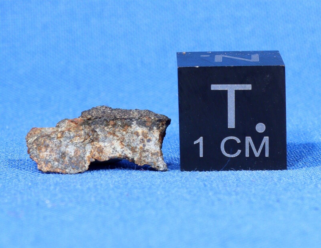 0.41 Gram Chiang Khan Meteorite - Chondrite H4- Observed Fall Thailand ...