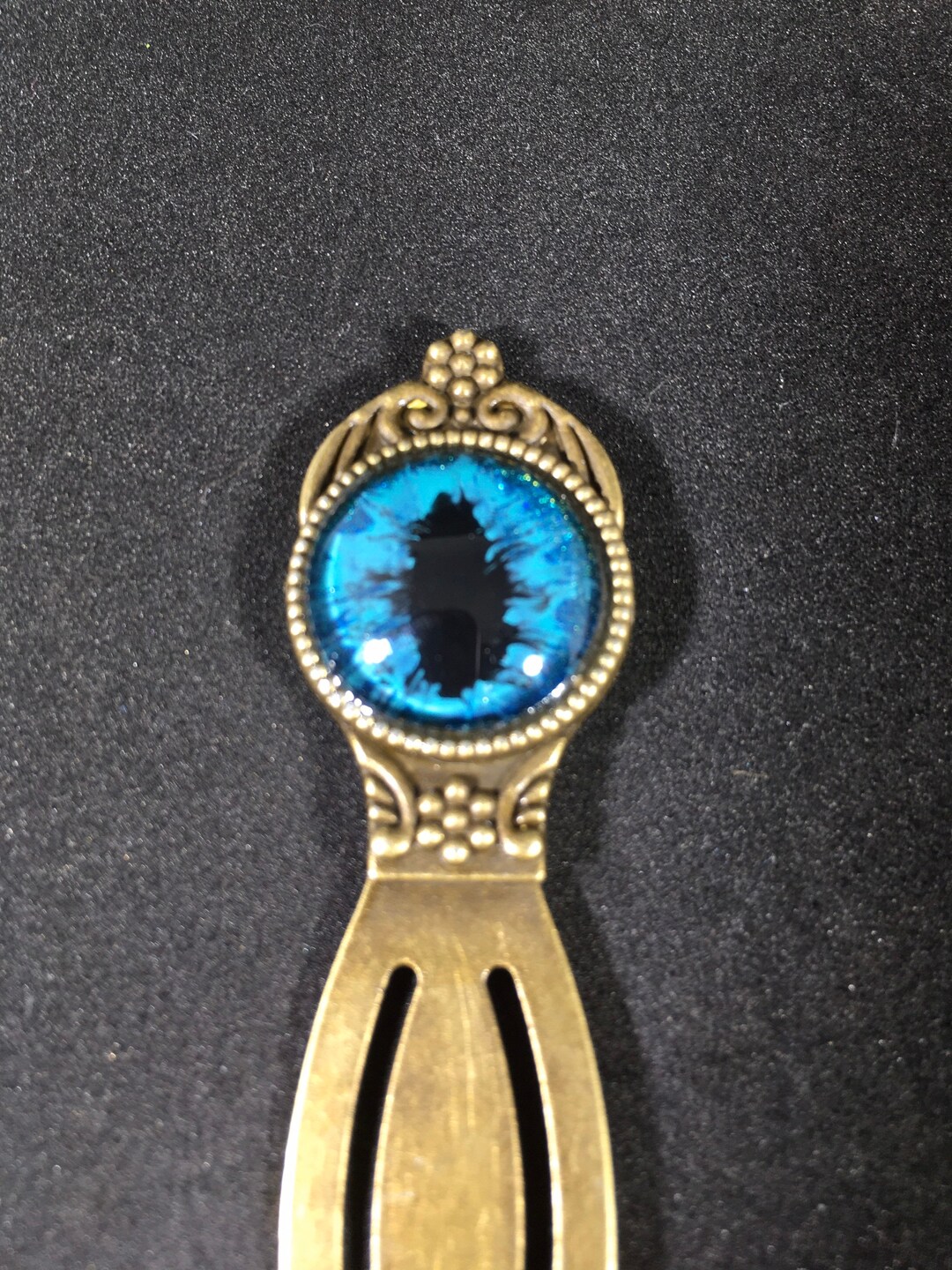 Hand Painted Dragon Eye Bookmark, Bronze Alloy Bookmark Clip - Etsy