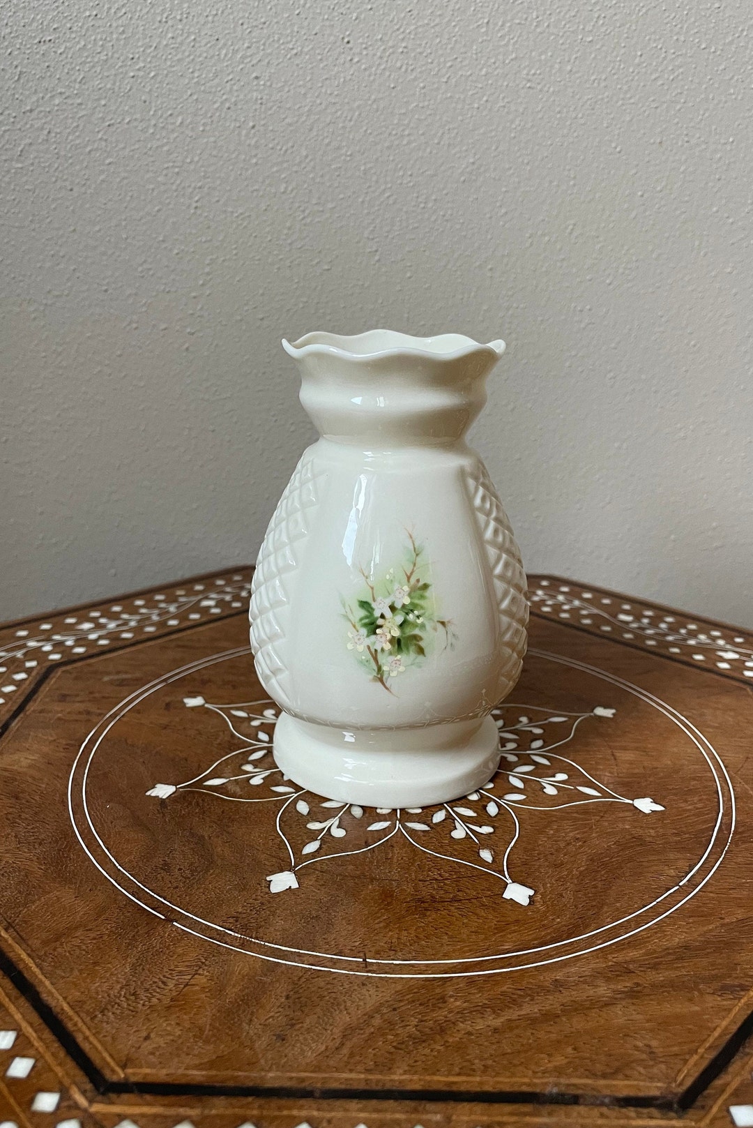 Vintage Irish Parian Donegal China Bud Vase Hawthorne - Etsy