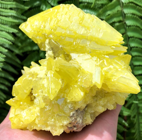 Top Natural Raw Crystal Specimen-Fascinating Yellow native Sulfur ...
