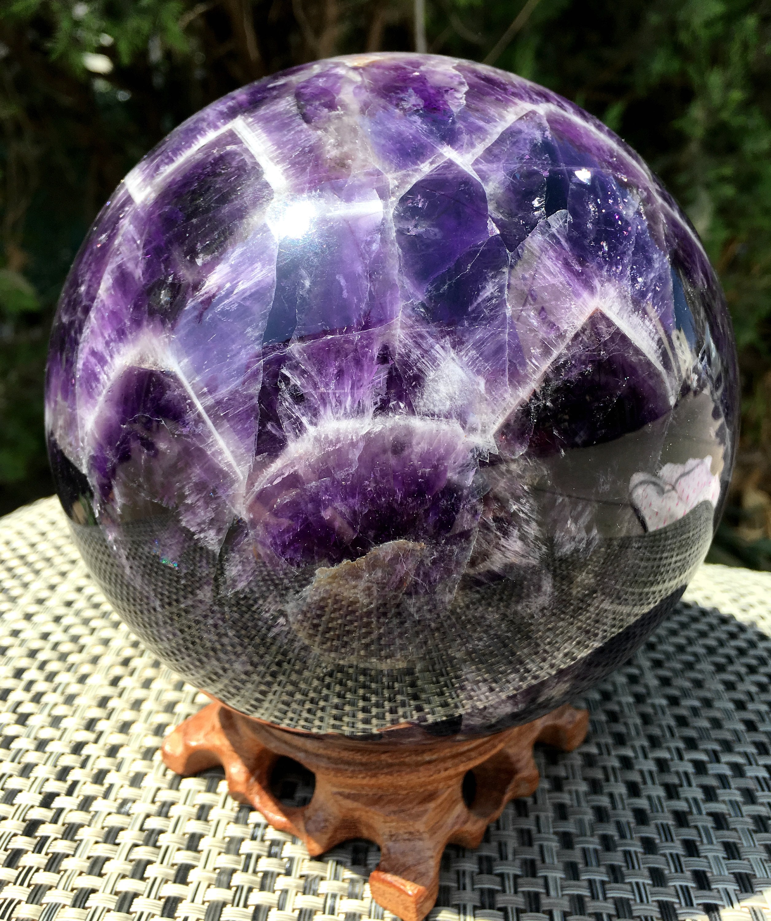 Amethyst sphere Rocks & Geodes Home & Living Home Décor etna.com.pe