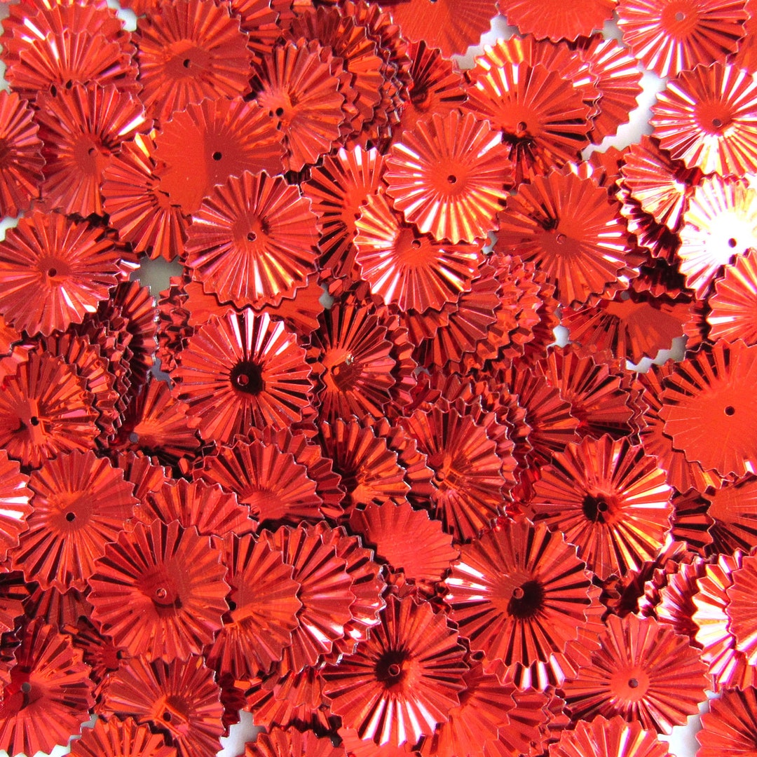 Red 17mm Starburst / Sunburst / Wheels Sequins ~100 / ~500 (25% Off ...