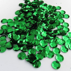 Kelly Green (two-hole) 12mm Round Cup Sequins Metallic Loose ~240 ...