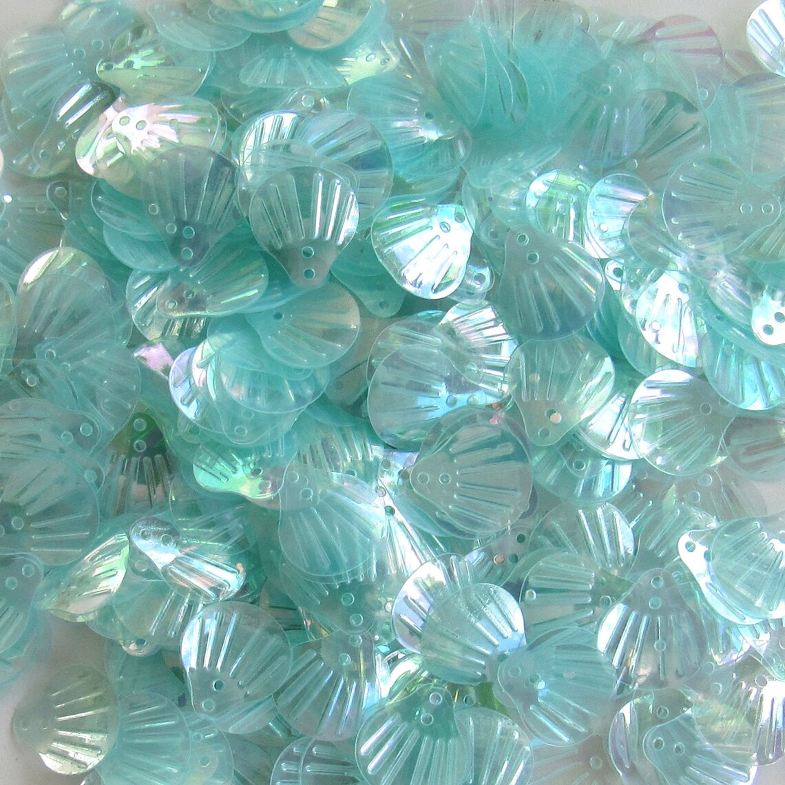 Sequins Clams / Sea Shell Light Aqua Blue Iris ~14mm ~200 / ~1000 ...