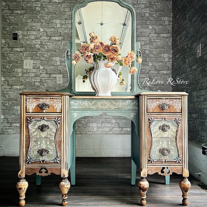 Antique Makeup Vanity - Etsy