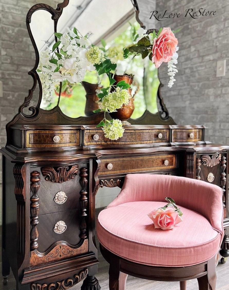 SOLD Out***victorian Vanity Set W/ Hollywood Style Swivel Vanity Stool ...