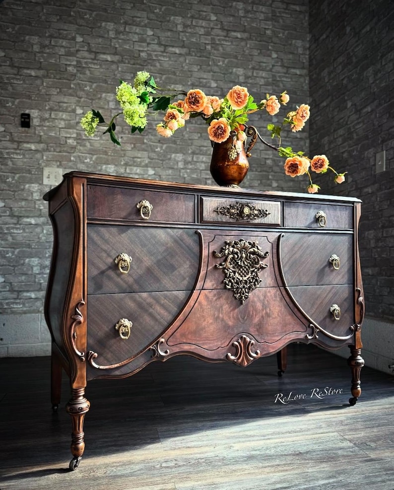Sold***vintage Dresser/lowboy/chest of Drawers/bombe Style/restored ...