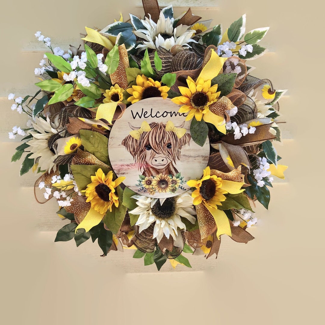 Highland Cow Wreath | Farmhouse Cow Decor | Highland Cow With ...