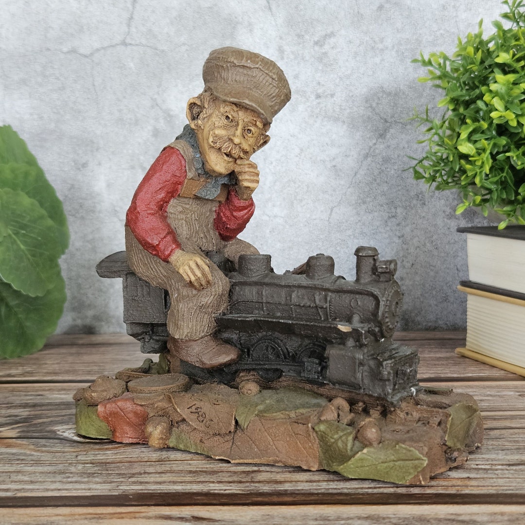 1986 Tom Clark Gnome Train Engineer Chief Locomotive Railroad Figure - Etsy