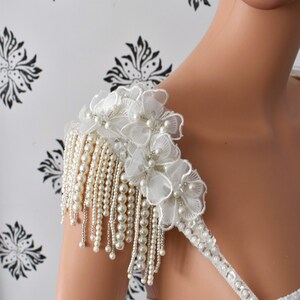 A Pair Pearl Bridal Epaulette,off White Wedding Dress Epaulette,off ...