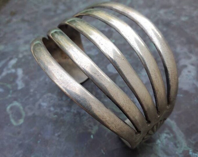 Native American Navajo Split Band Silver Bracelet Cuff With Repoussé - Etsy