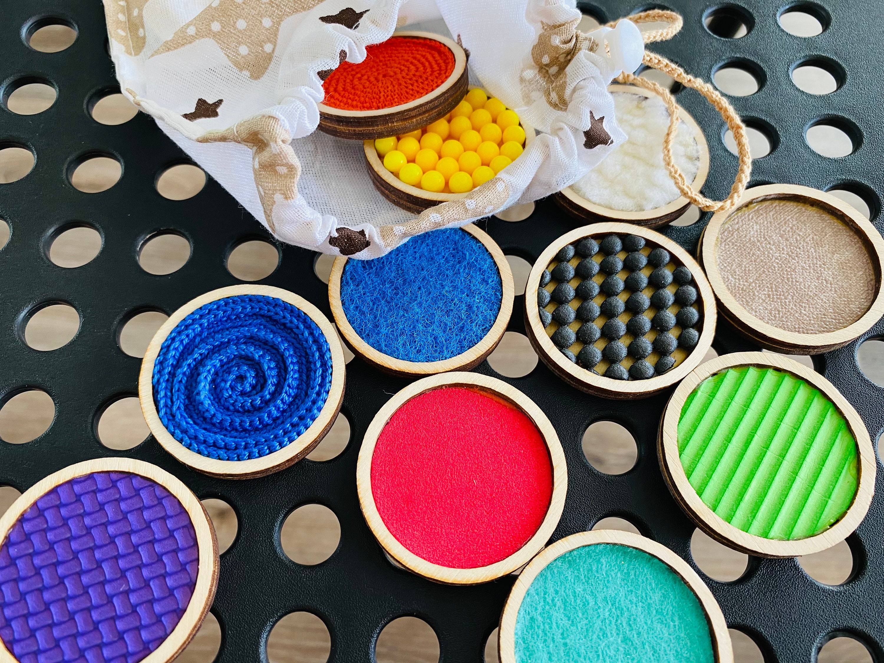 Sensory Cards Set - 14 Tactile Textured Surfaces for Early Childhood ...