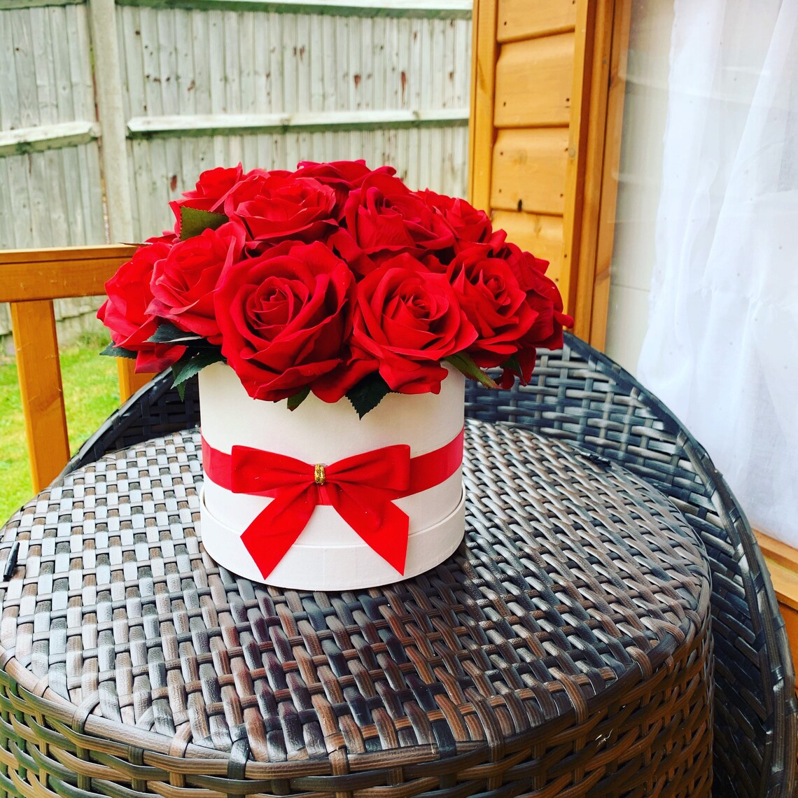 Hat Box Floral Arrangement - Etsy