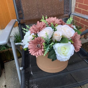 Hat Box Floral Arrangement - Etsy