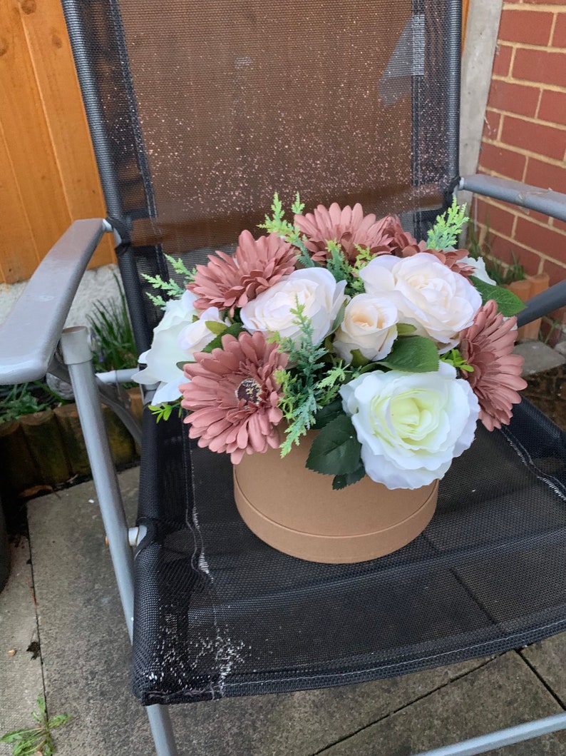 Hat Box Floral Arrangement - Etsy