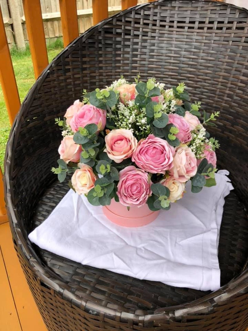 Hat Box Floral Arrangement - Etsy