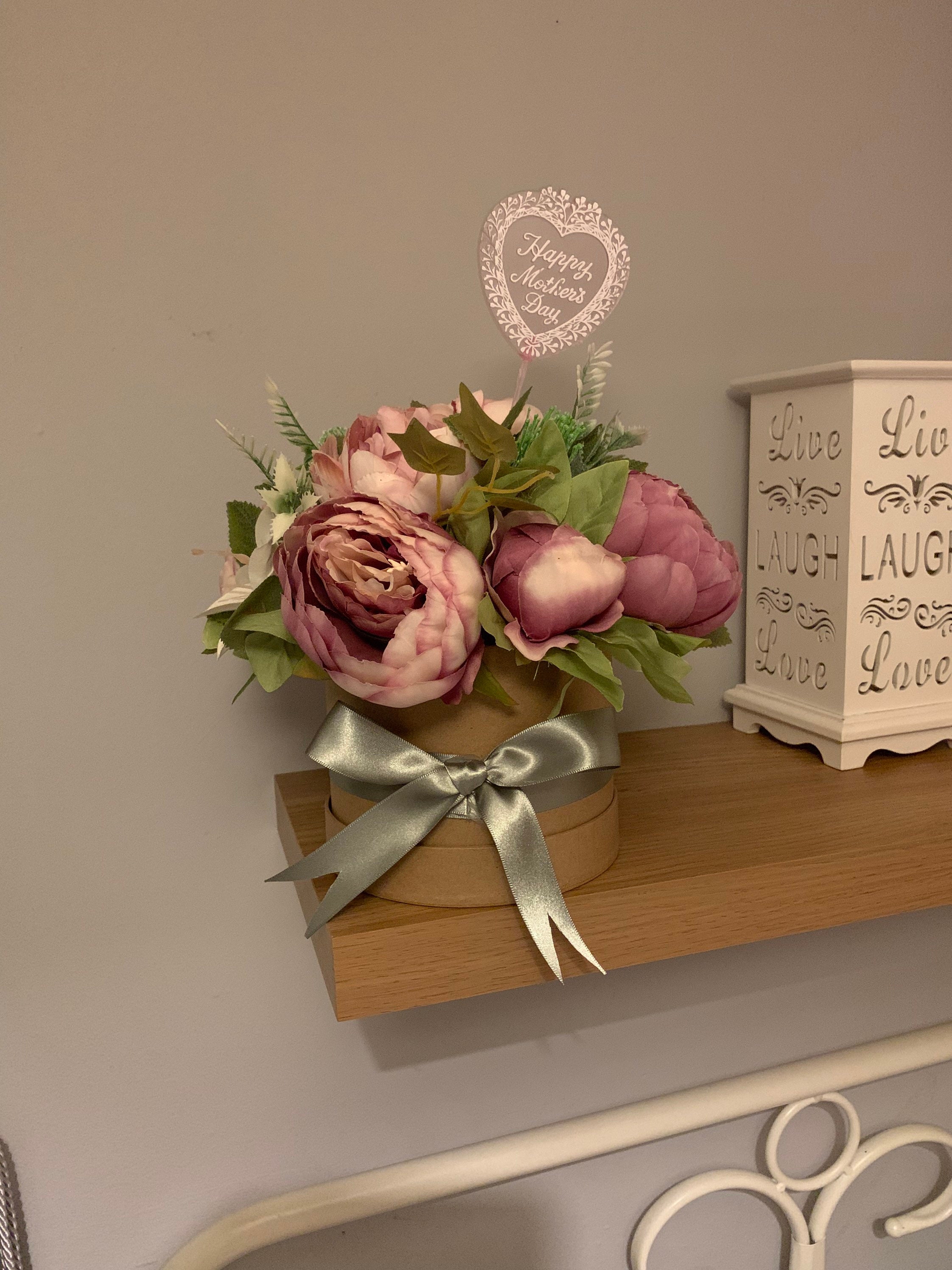 Hat Box Floral Arrangement - Etsy