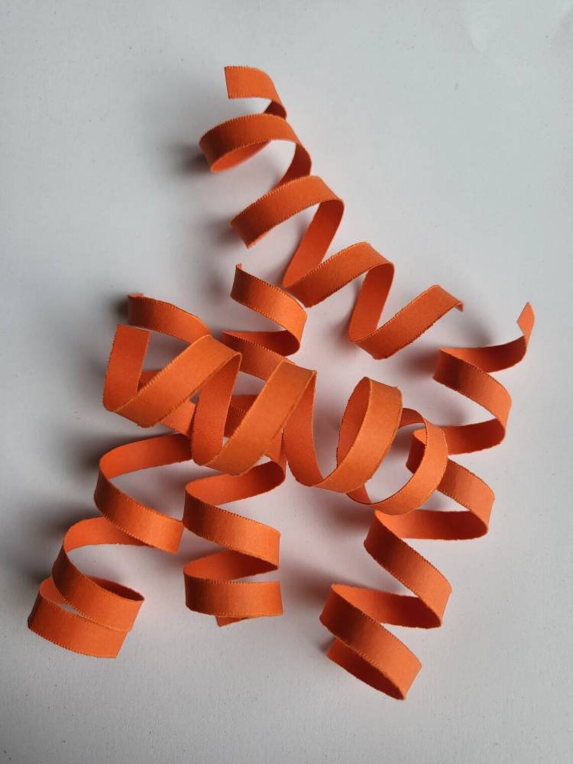 50 Orange Confetti Curls, Orange Confetti, Curly Paper, Paper Strips - Etsy