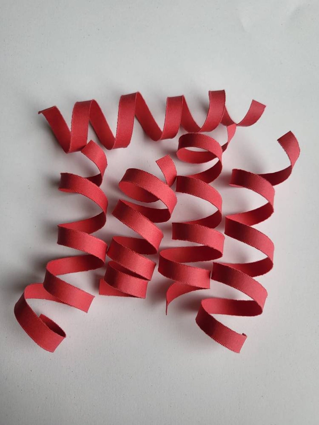 50 Red Confetti Curls, Red Confetti, Curly Paper, Paper Strips - Etsy