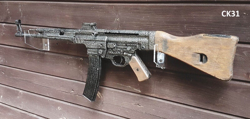 CK31 Expositor for Long Weapons on the Wall - Etsy