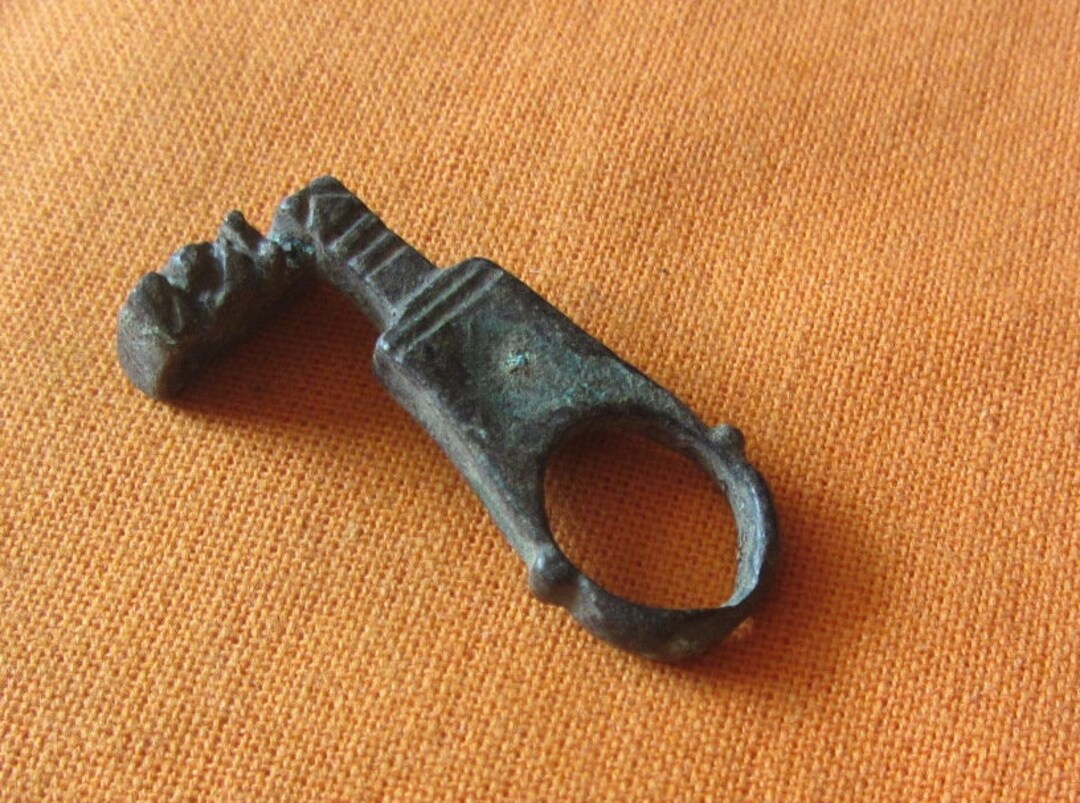 E56. Roman Bronze Small Casket Key. - Etsy
