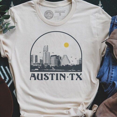 Austin Dillo T-shirt - Etsy