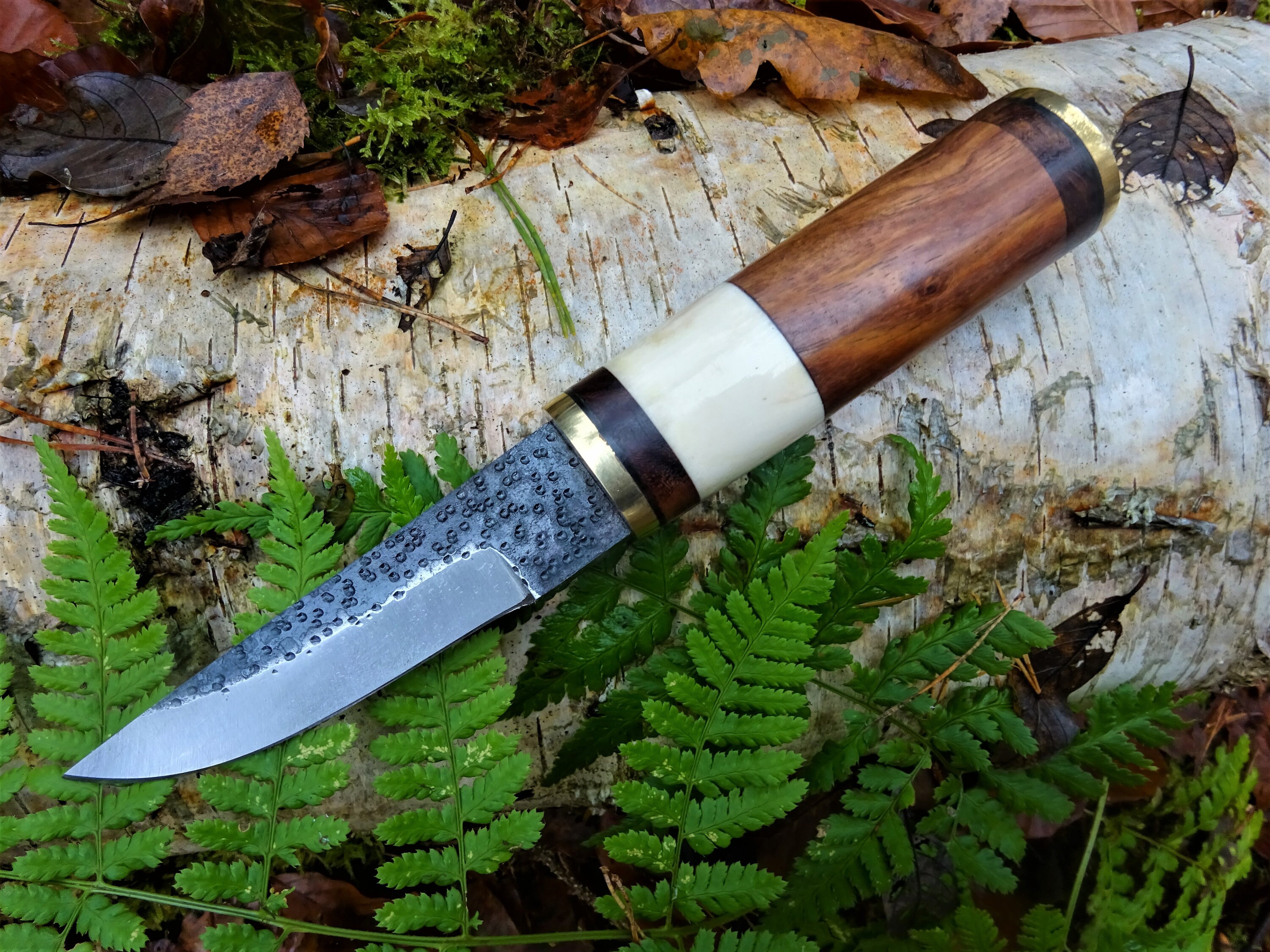 Wikinger Messer mit scharfer Klinge und mehrfarbigem Griff - Etsy.de