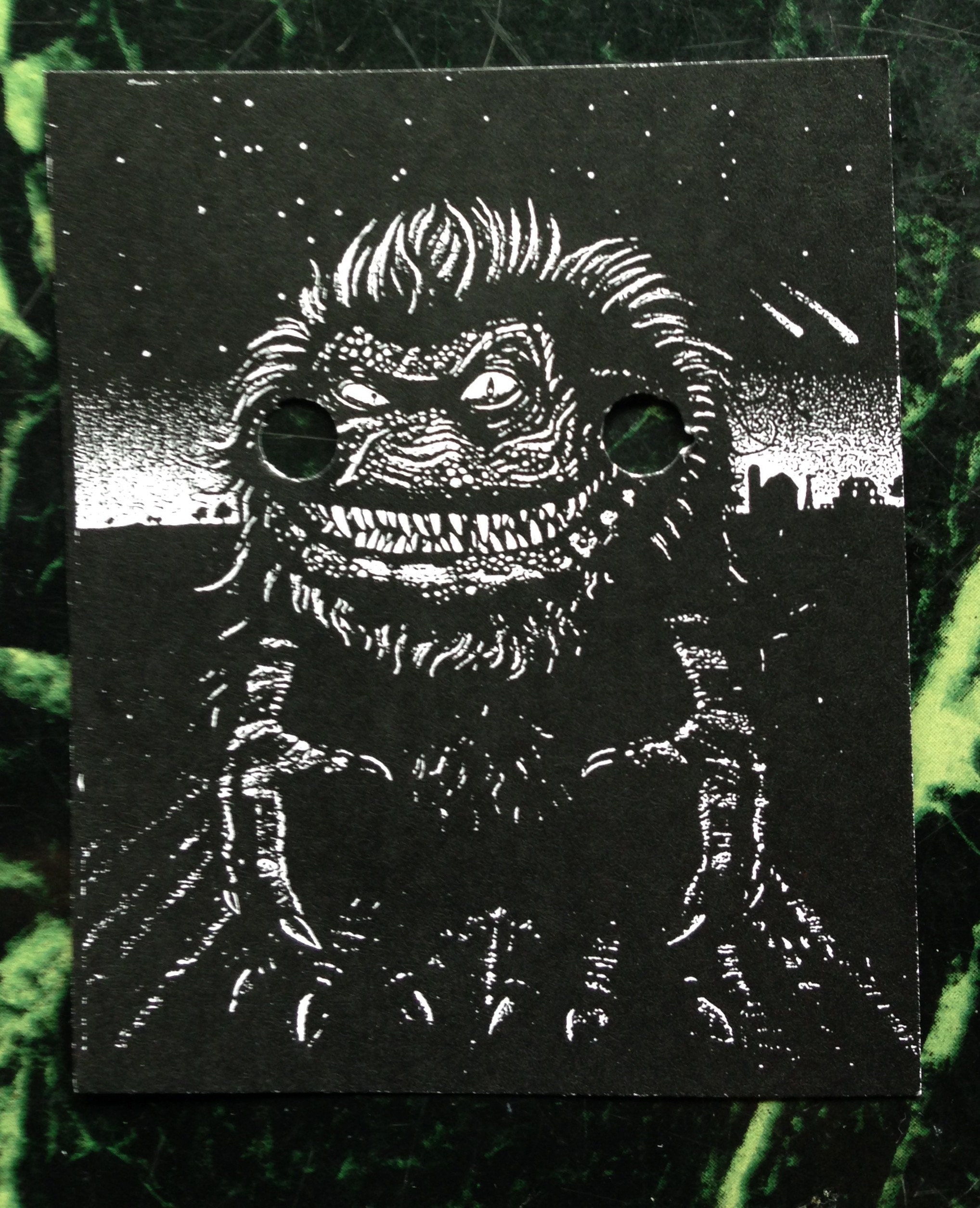CRITTERS Pin Button Horror Movie Merchandise Promo Reproduction ...
