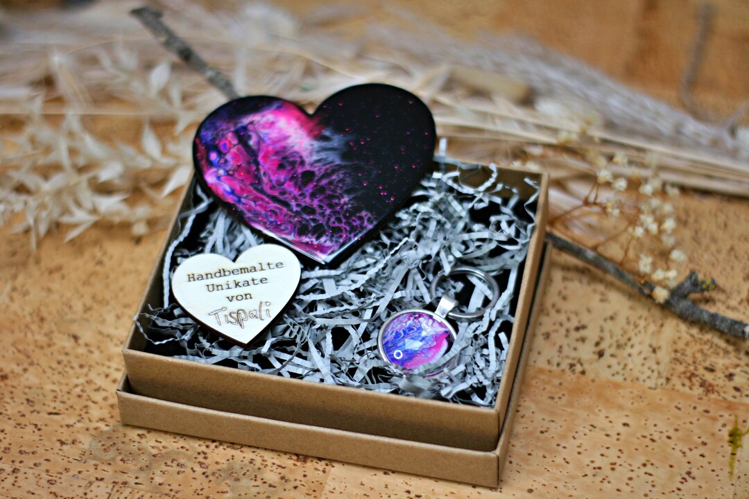 Galaxy Gift Set for Girlfriend/boyfriend or Teenager Magnet and ...