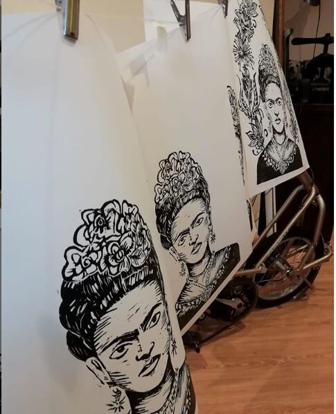 Frida Kahlo Lino Print Frida Kahlo Print Frida Kahlo Wall - Etsy