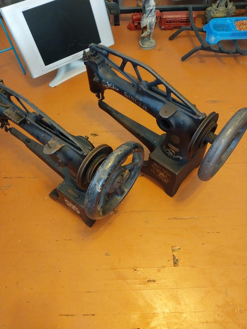 Tambalete Vintage Singer Shoe / Watch / Bag Sewing Machine - Etsy