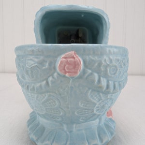 Vintage Lefton Blue Bassinet Planter Music Box Ceramic Flowers 00720 ...