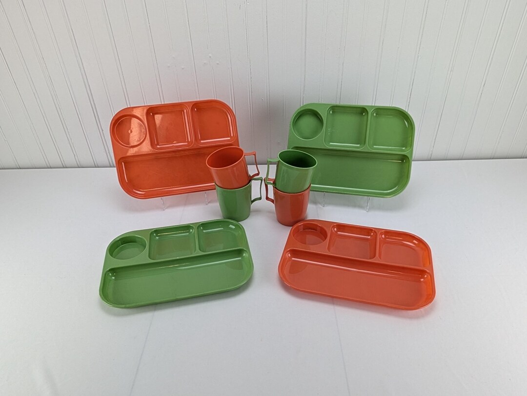 Vintage Colonial Plastics Divided Plates & Cups Set of 4 Orange Green ...