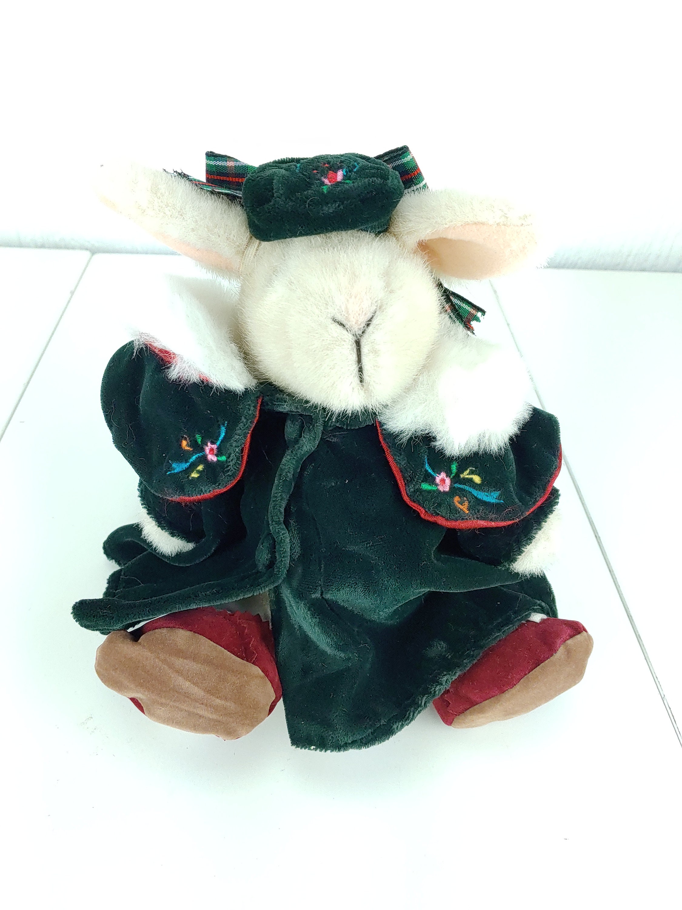 Vintage Hoppy Vanderhare White Rabbit Plush 9 Stuffed - Etsy